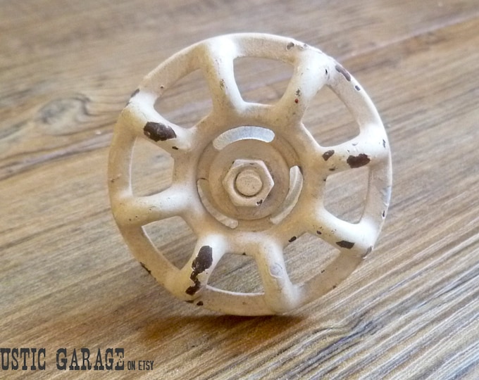 Valve Handle Large Rusty Vintage and Large - Huge Industrial Valve ...