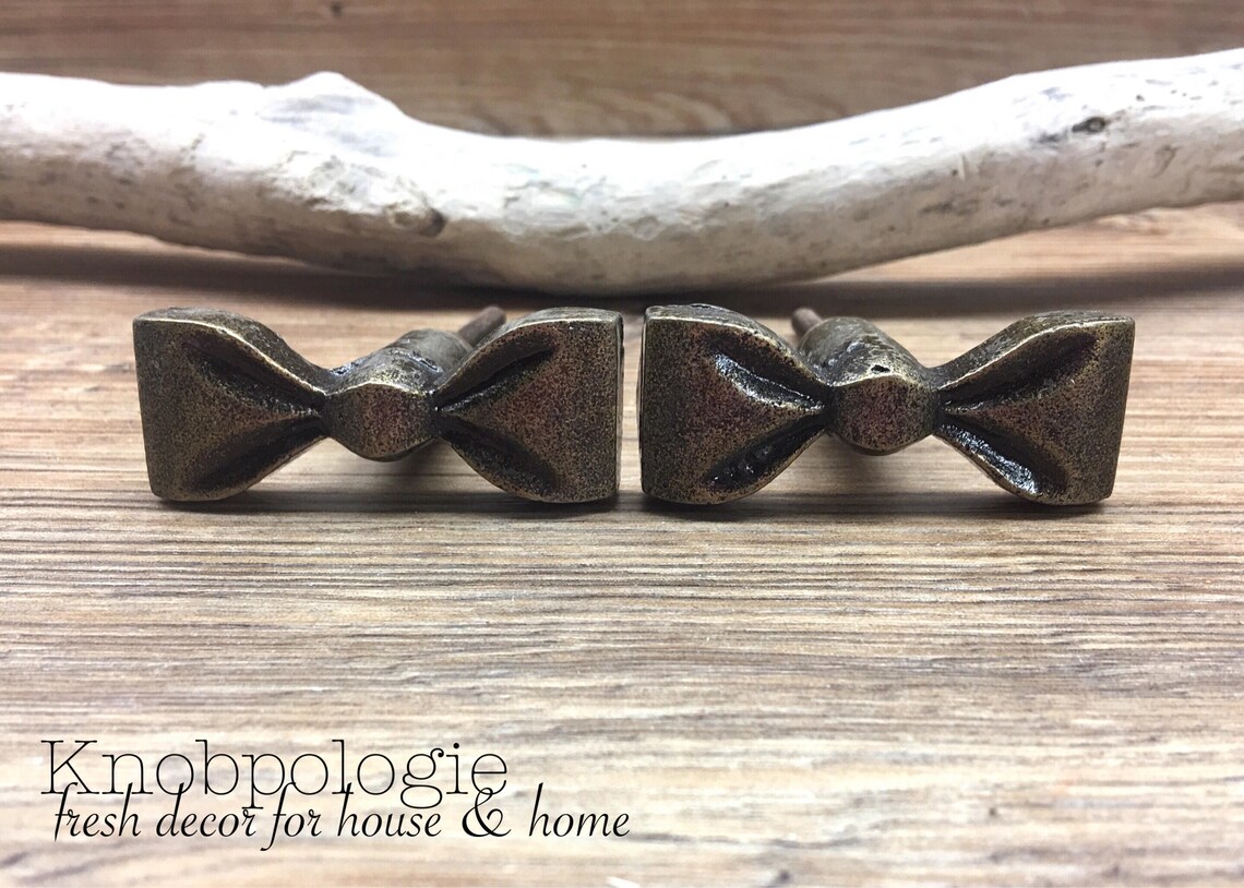 SET OF 6 - Antique Bronze Metal Bow Knobs - Ribbon Bow Drawer Pull ...