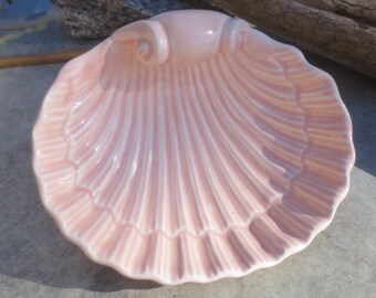 Clam Shell Dish - Etsy