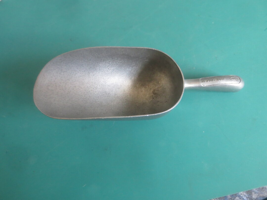 Vintage Vollrath #46891 12 Oz Aluminum Round Ice Scooper With Finger ...