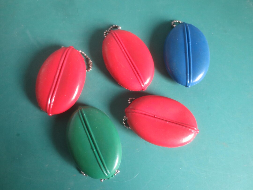 Brand New Vintage Retro 70's Squeeze Rubber Coin Purse. **FREE Shipping ...