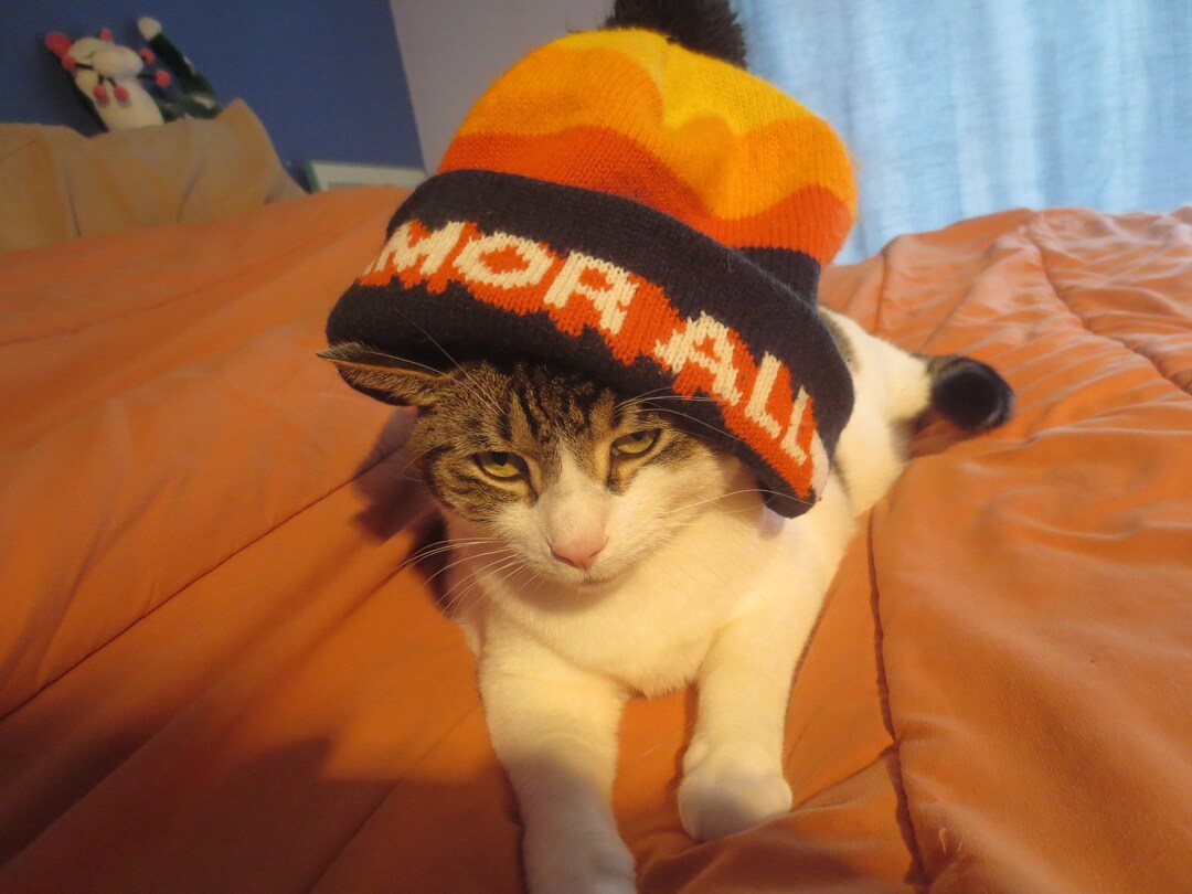 Vintage Retro Old School Armor All Winter Toque With Pom Pom - One Size ...