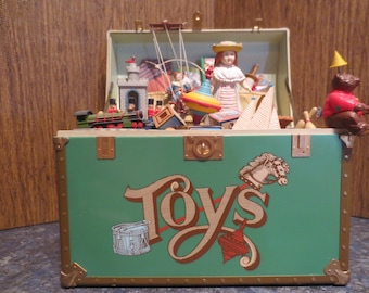 Vintage Toy Chest - Etsy