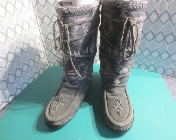 Handmade Handcrafted Leather Craft Beaded and Aztec Wool Lace up ...