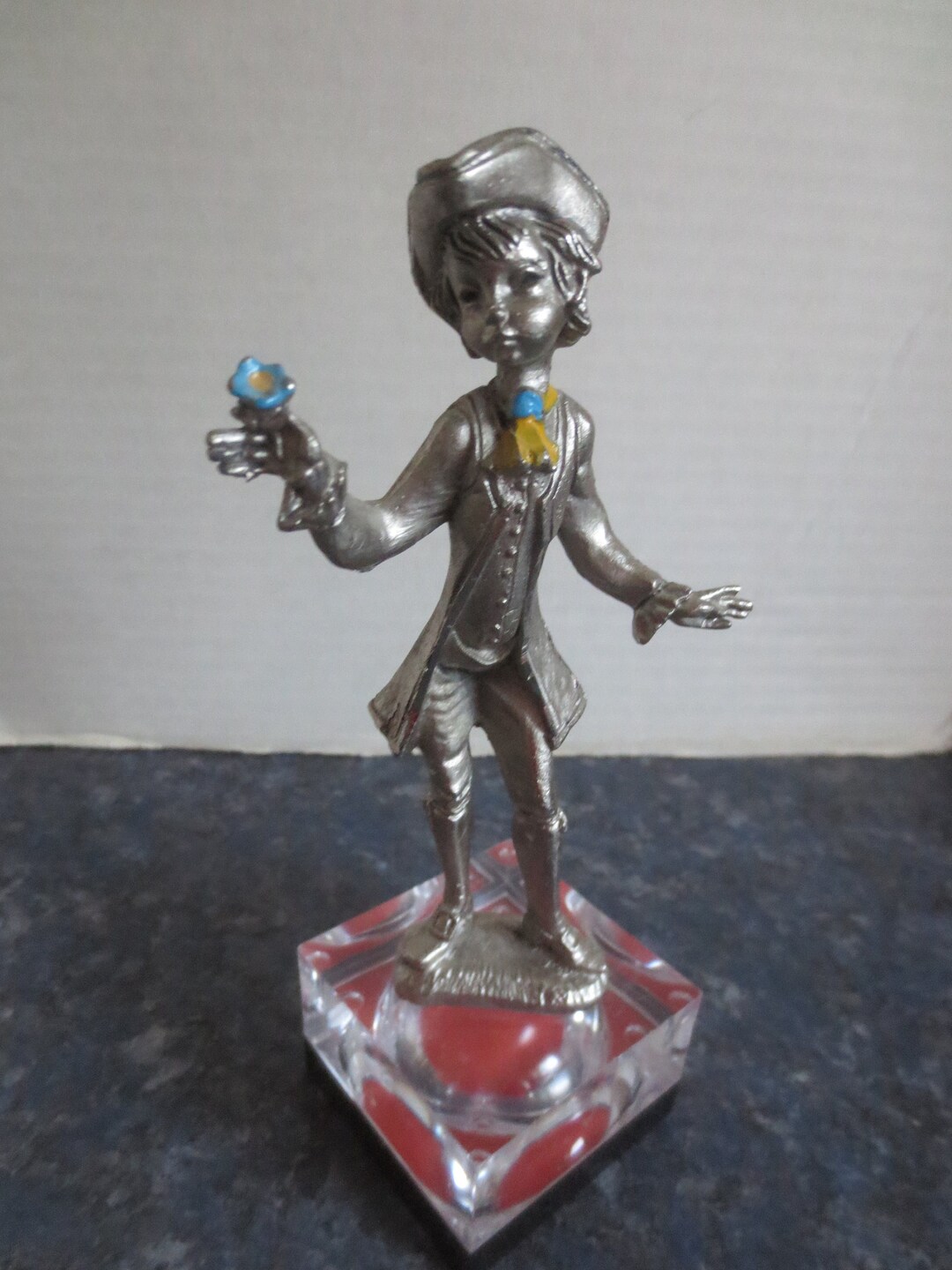 Vintage Peltro Cesellato a Mano Pewter Figurine Statuette Sculpture ...