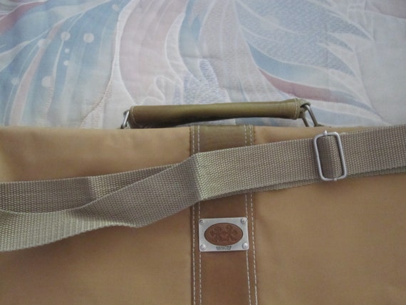 Rare Vintage Genuine Unicef Messenger Laptop Crossbod… - Gem