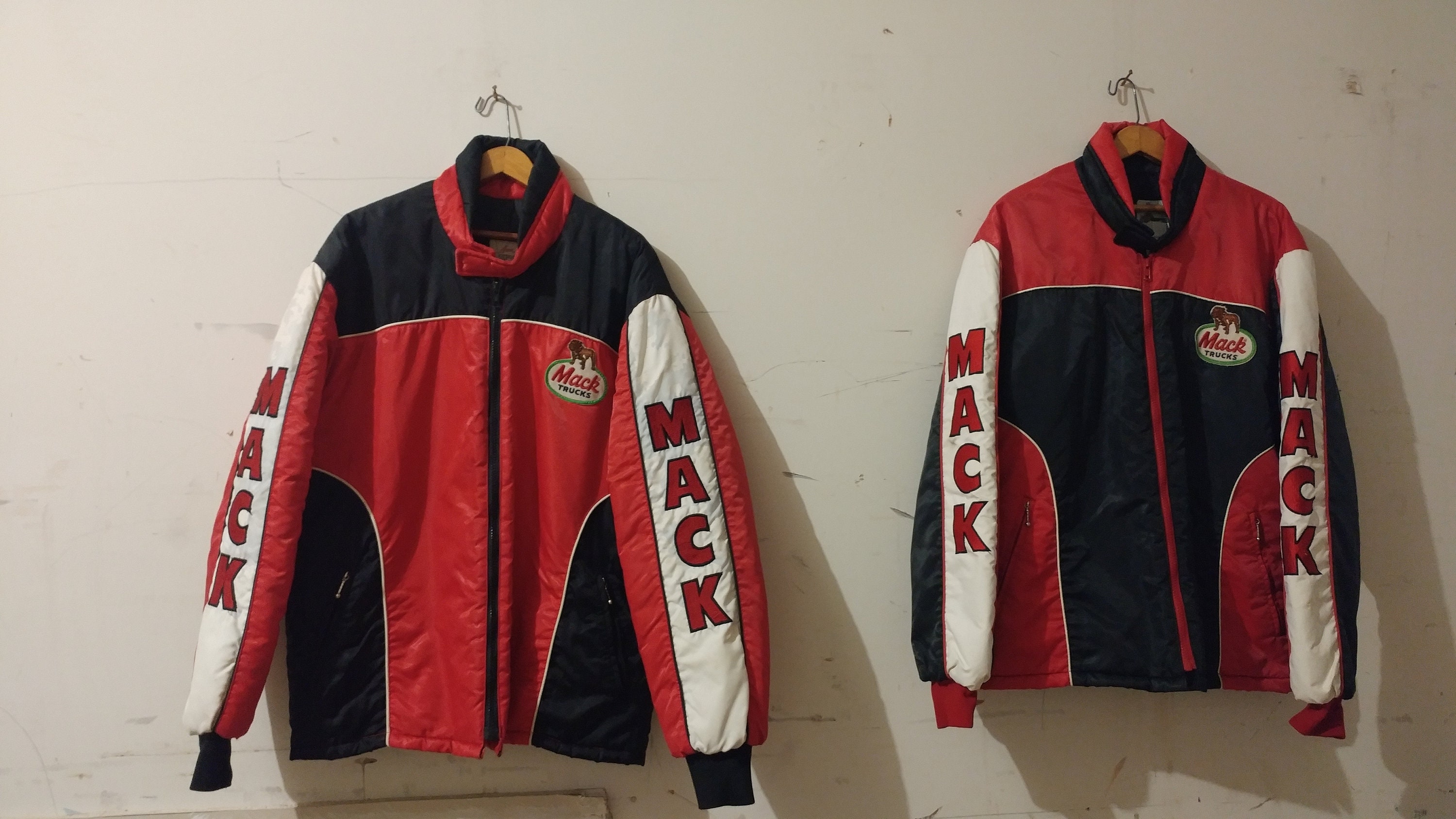 2 Very Rare Vintage 1980's Mack Trucks Bomber Style 2 Very Rare Vintage 1980's Mack Trucks Bomber Style