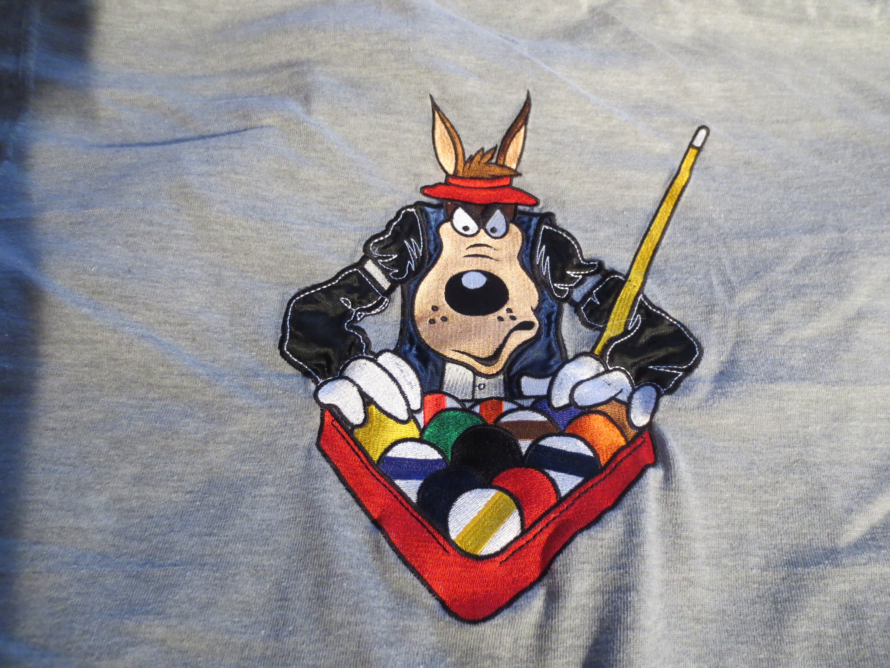 Vintage Terrytoons Droopy Dog and Wolf Pool Hustler Men's Short Sleeved ...