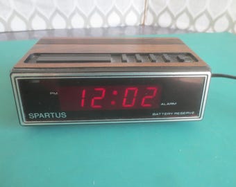 Vintage Wood Grain Spartus Alarm Clock - Model 1108 - Etsy