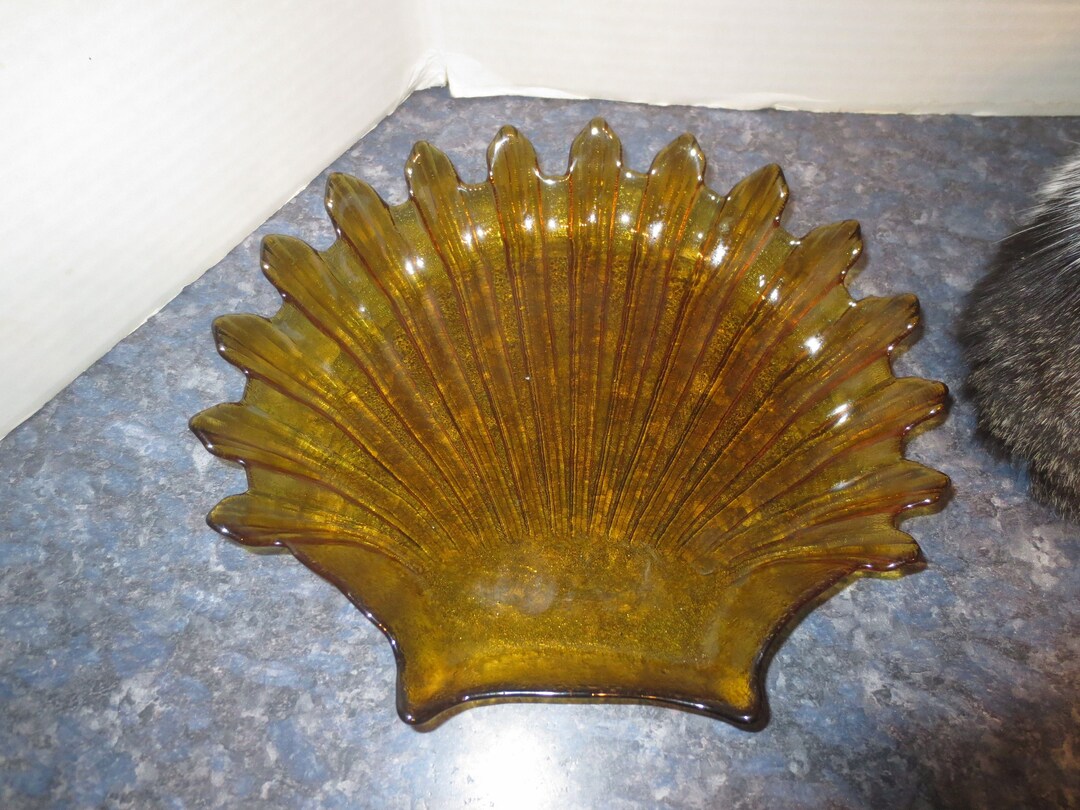 Vintage Amber Glass Clam Shell Seashell Trinket Candy Tidbit Catchall ...