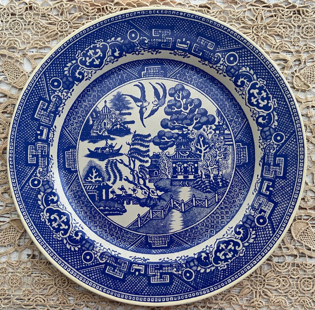 Vintage 10” Blue Willow METAL Dinner Plate Set of 4 / Commemorative ...