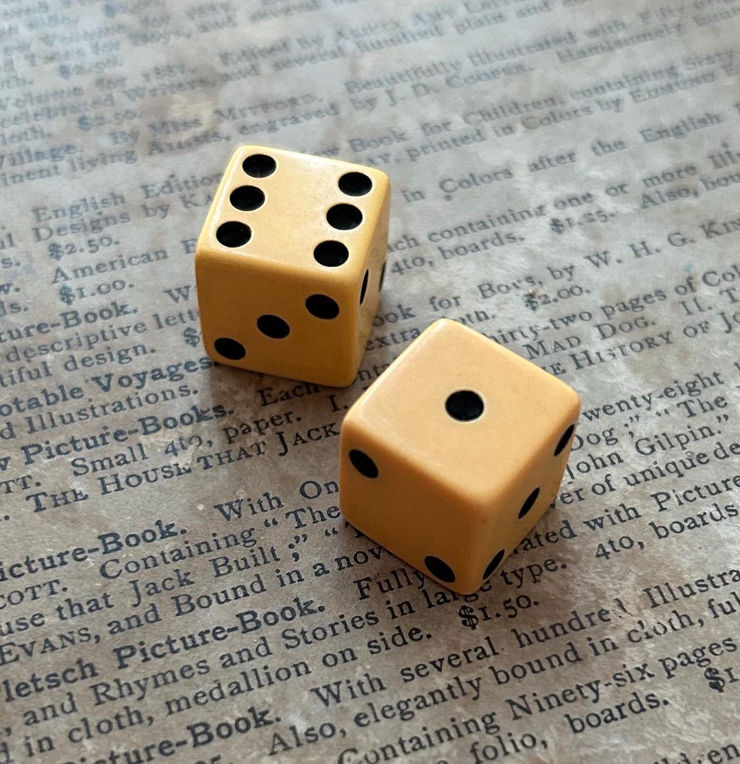 Vintage Bakelite Dice Set of 2 / Butterscotch Bakelite Dice - Etsy