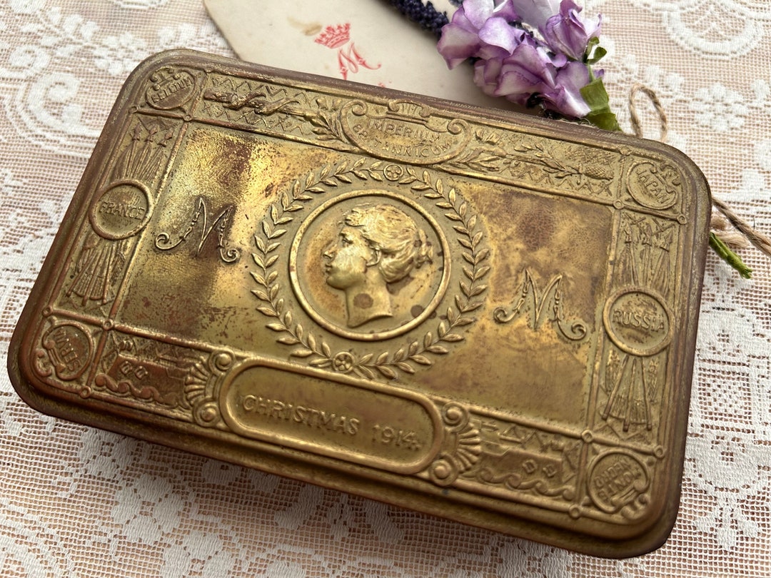 Antique 1914 Princess Mary WWI Christmas Box With Card / Victorian ...