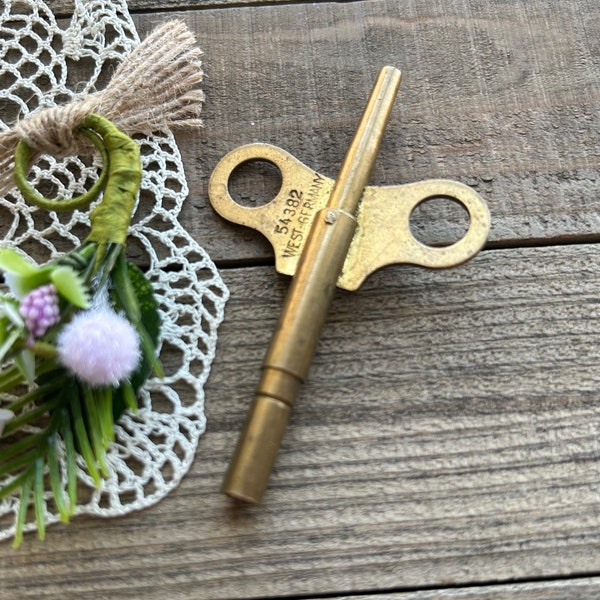Vintage Clock Key - Etsy