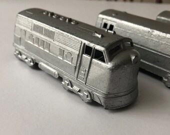 Vintage Midgetoy Die Cast Train Set / Vintage Rockford Illinois ...