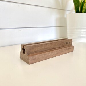 Premium Surfboard Fin Display Stand - Walnut With Wide Base - Etsy