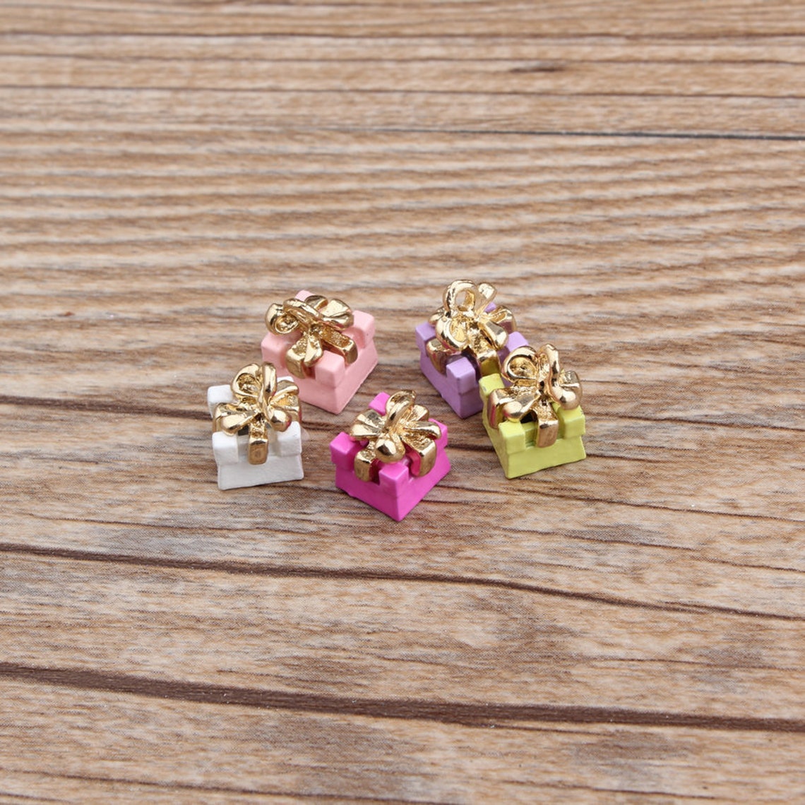 10PCS Enamel Gift Box Charms Alloy Charm Pendant Tiny Charm | Etsy