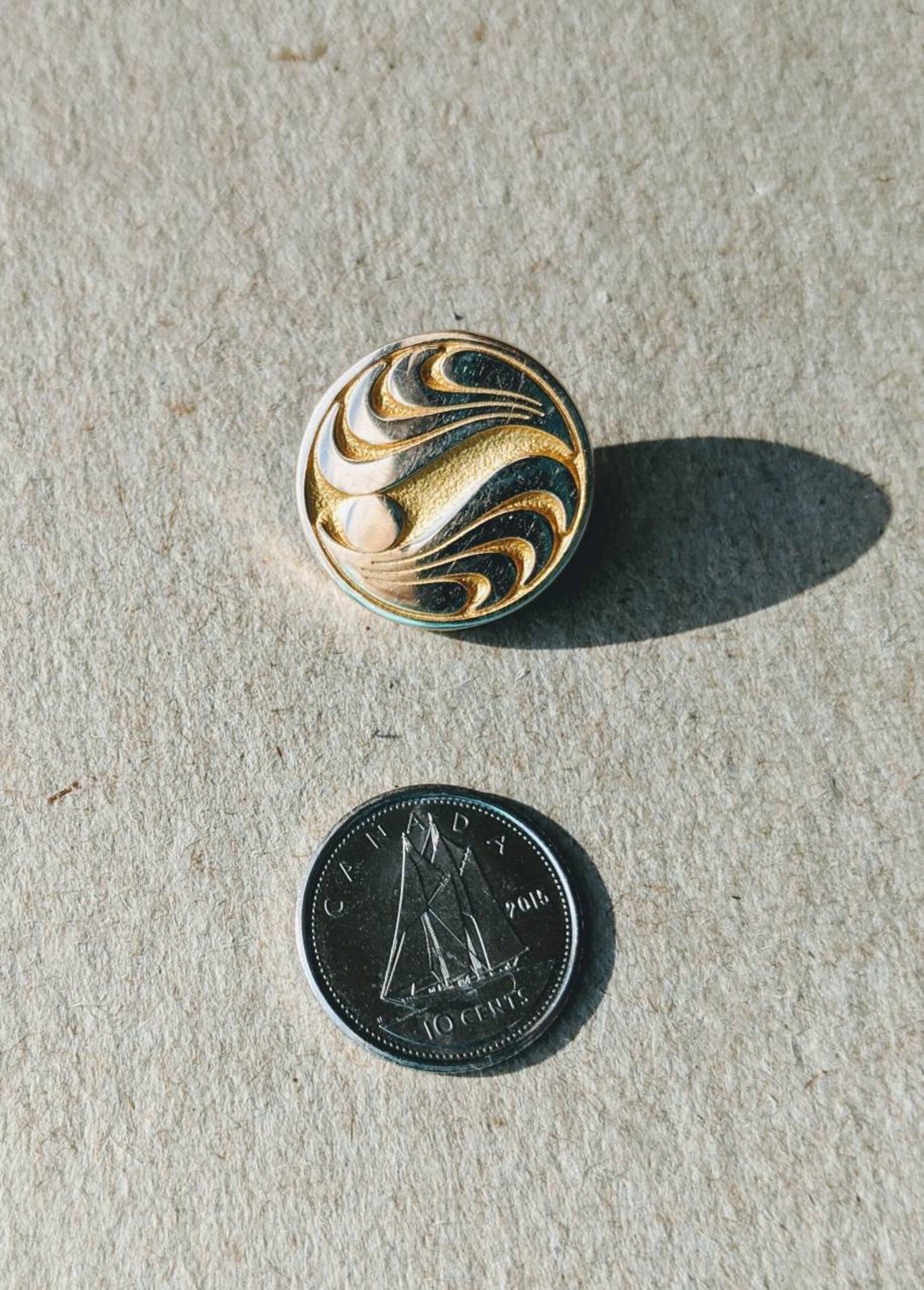 10k oro patrón circular pin / sólido 7.6 gramos de pasador de oro / Pin ...