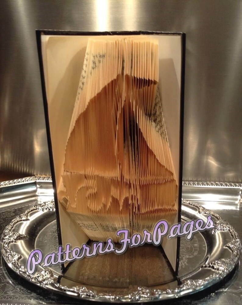 Book Folding Pattern for a LITTLE SAILBOAT on the Waves - Etsy