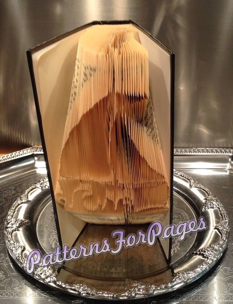 Book Folding Pattern for a LITTLE SAILBOAT on the Waves - Etsy