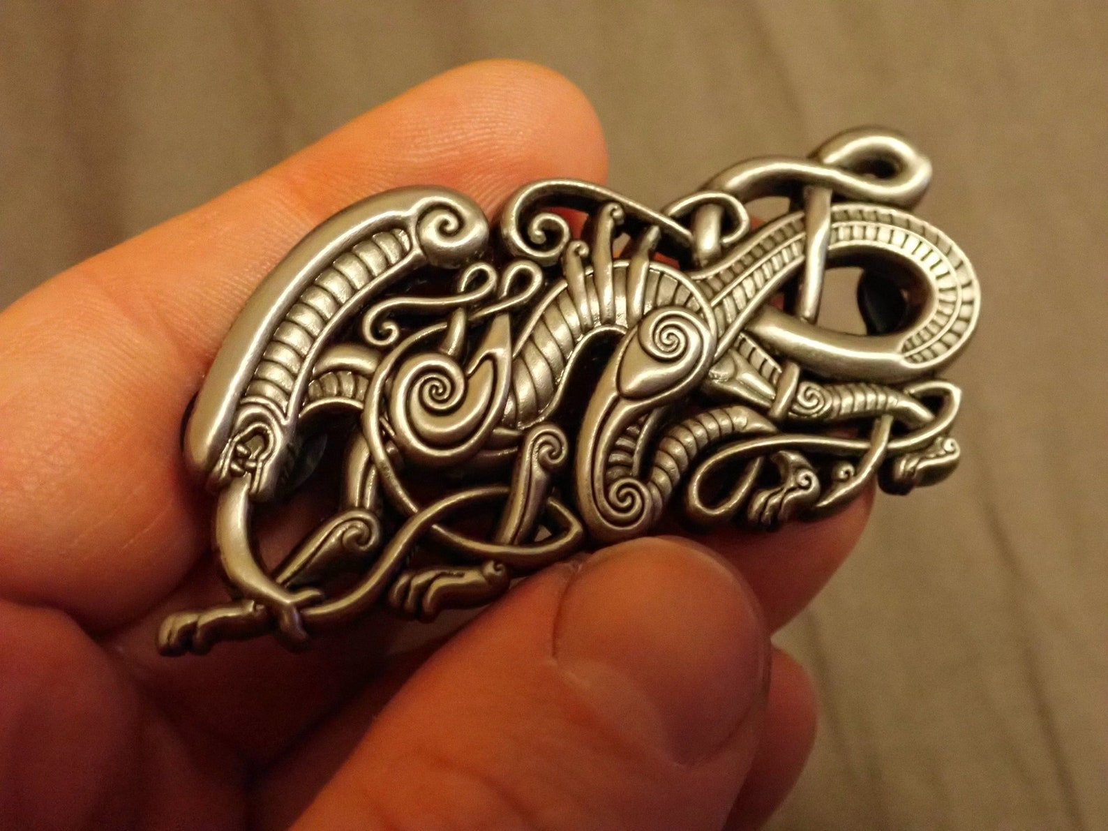 Knotwork Xenomorph 3D Metal Pin Alien Monster Celtic Viking - Etsy