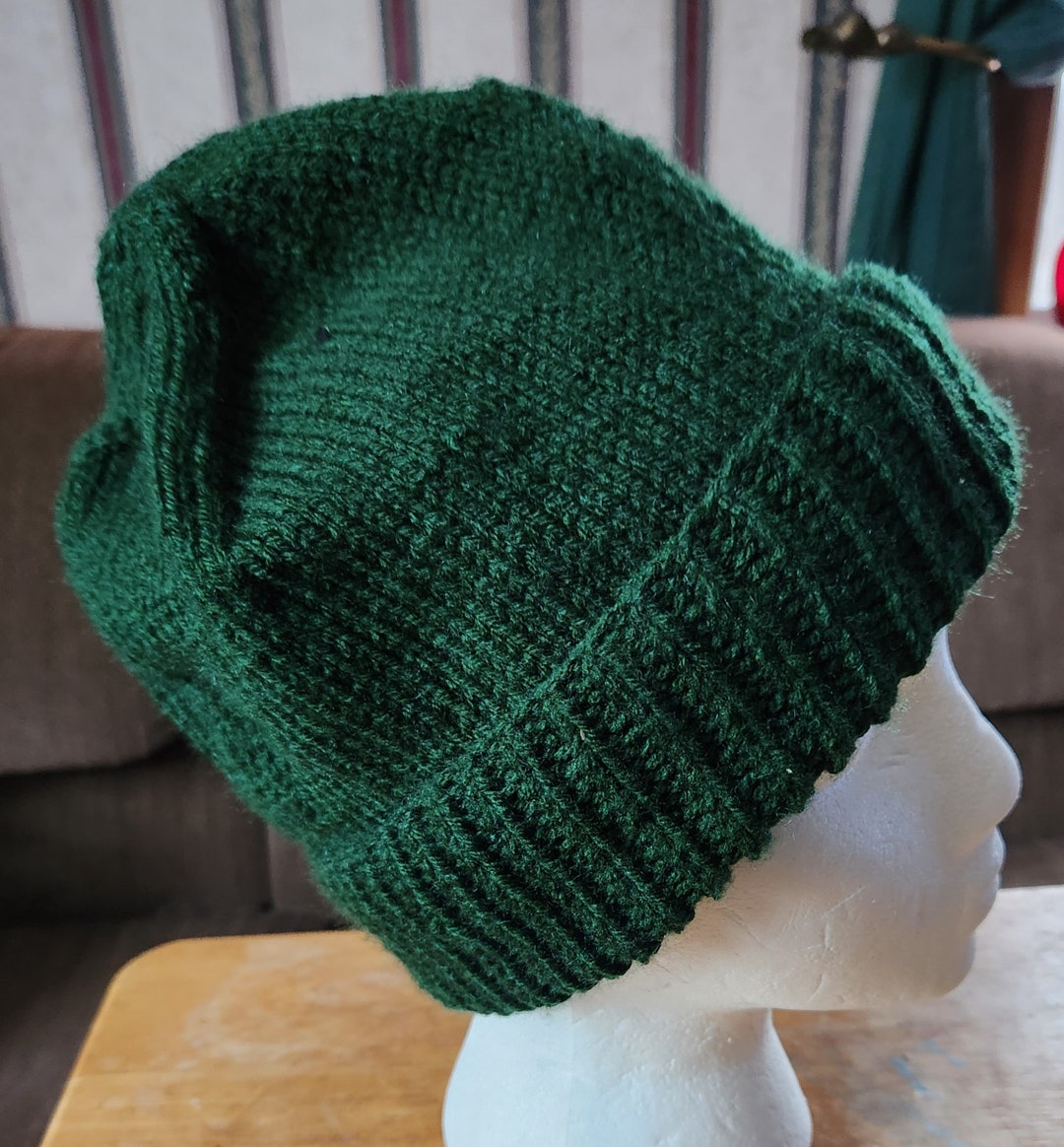 Handknit Unisex Green Toque, Ladies Green Hat, Men's Toque, Teens Toque ...