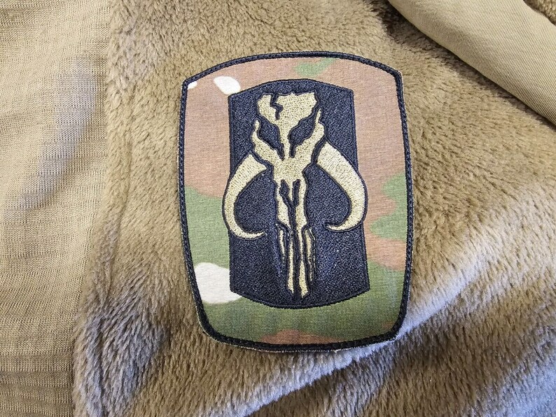 Mandalorian Mythosaur Signet Shoulder Armor Patch Multicam OCP Camo 4x3 ...
