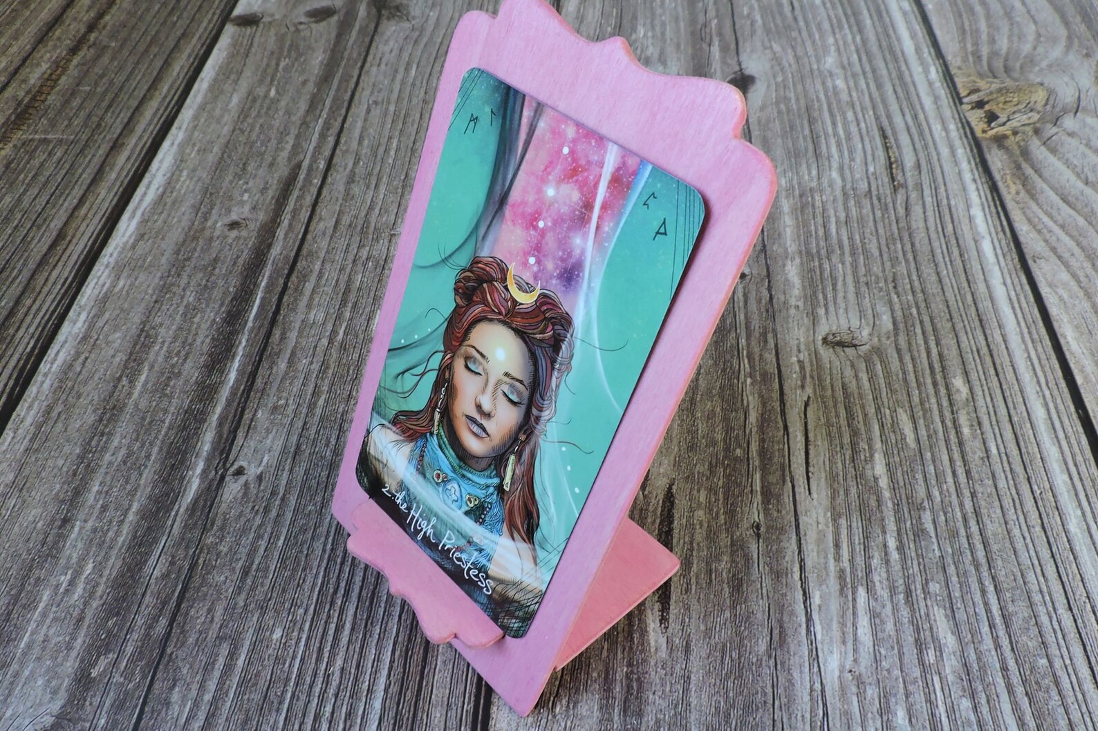 Engraved Single Tarot Stand & Oracle Stand for Tarot Cards and - Etsy UK