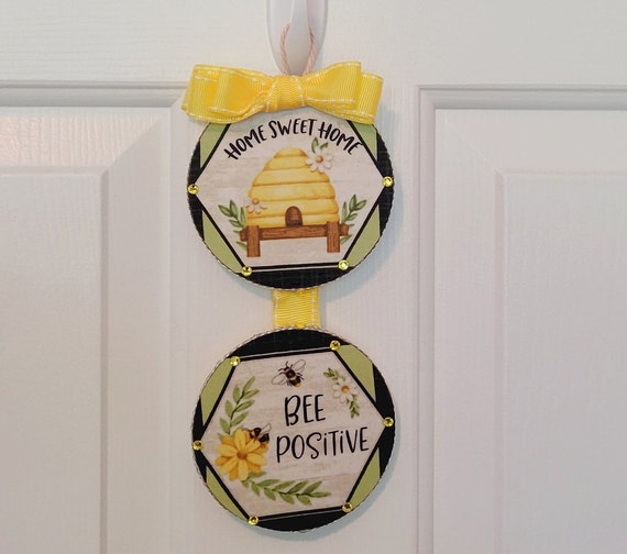 Wall Hanger With Honeybee Design - Etsy