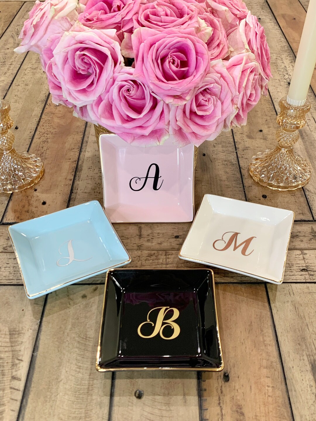 Monogram Ring Dish: Metallic Initial Ceramic Jewelry Tray - Etsy Österreich