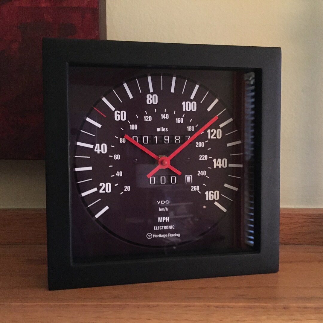 Vintage BMW E30 M3 Speedometer Wall/Shelf Clock - Etsy Portugal