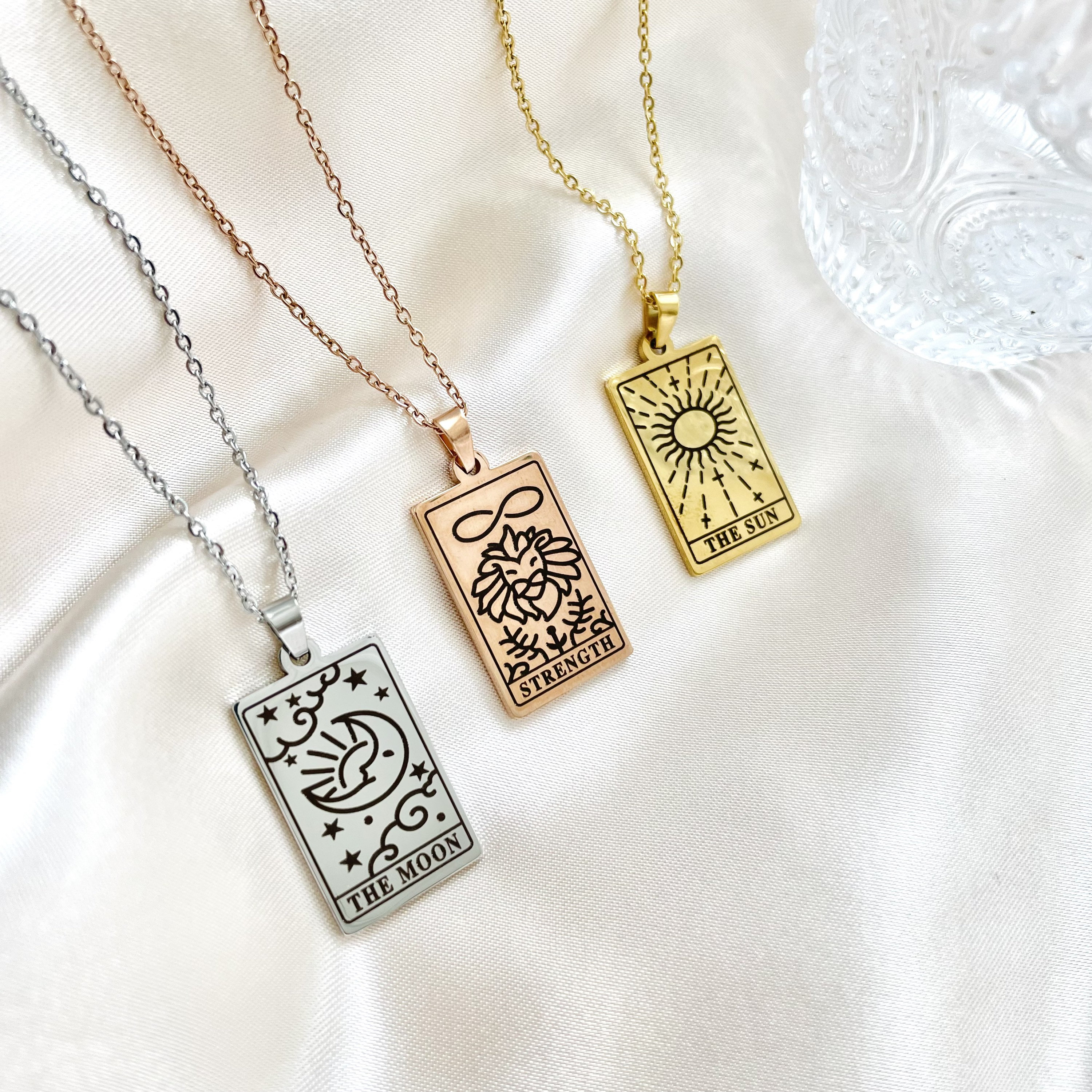 Tarot Necklace Gold Silver Rose Gold Sun Moon Star World Heart Tarot Card Birthday Gift Friend Jewellery