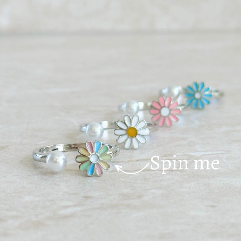 Spinning Flower Anxiety Fidget Ring | Silver | Gift | Worry | Jewellery ...