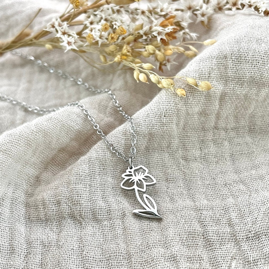 Birth Flower Necklace | Silver | Birthday | Gift | Dainty | Minimalist ...