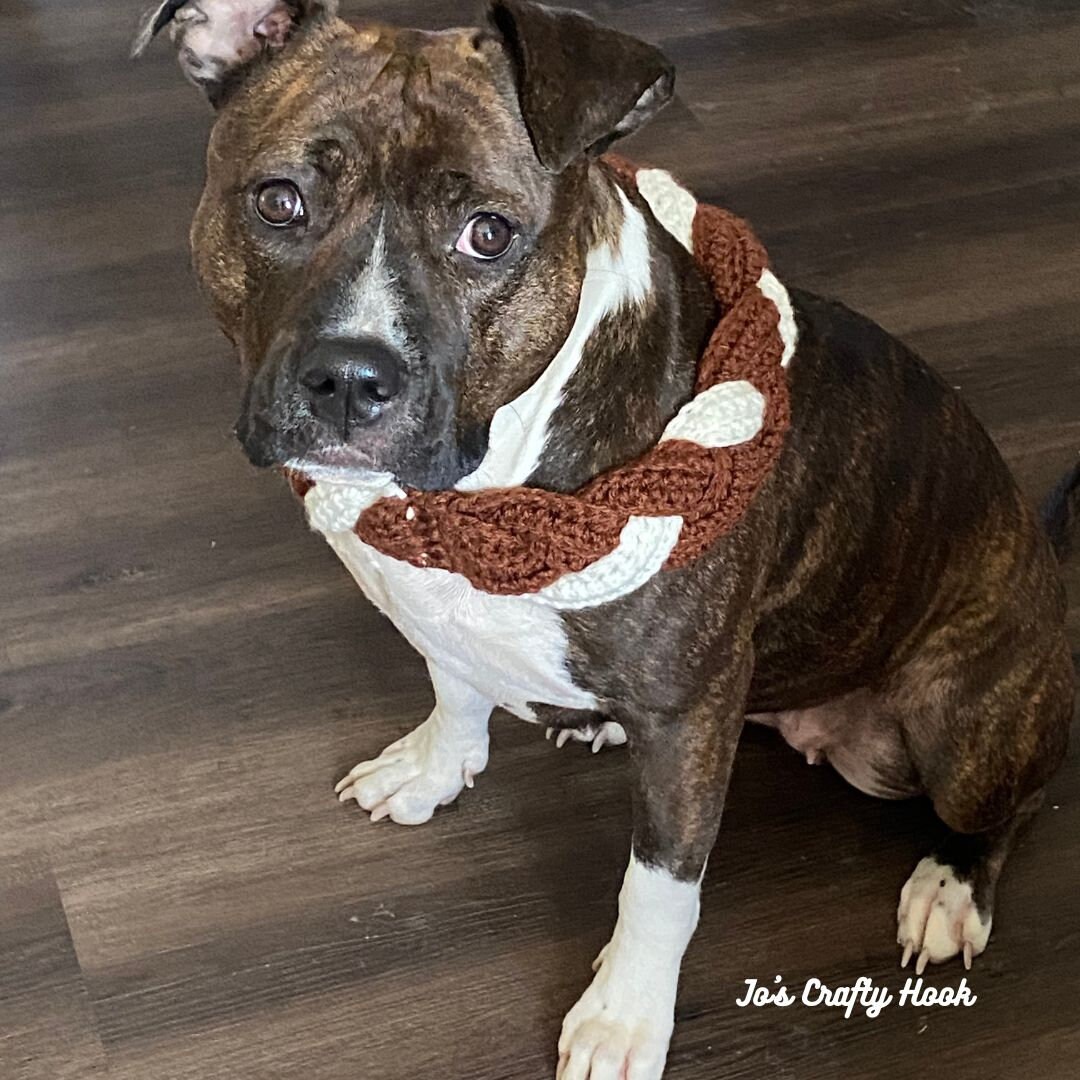 Freyja Nordic Necklace Crochet Pattern - Dog or Cat Necklace Crochet ...