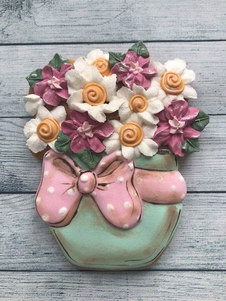 Vase With Flowers Cookie Cutter 2 - Etsy