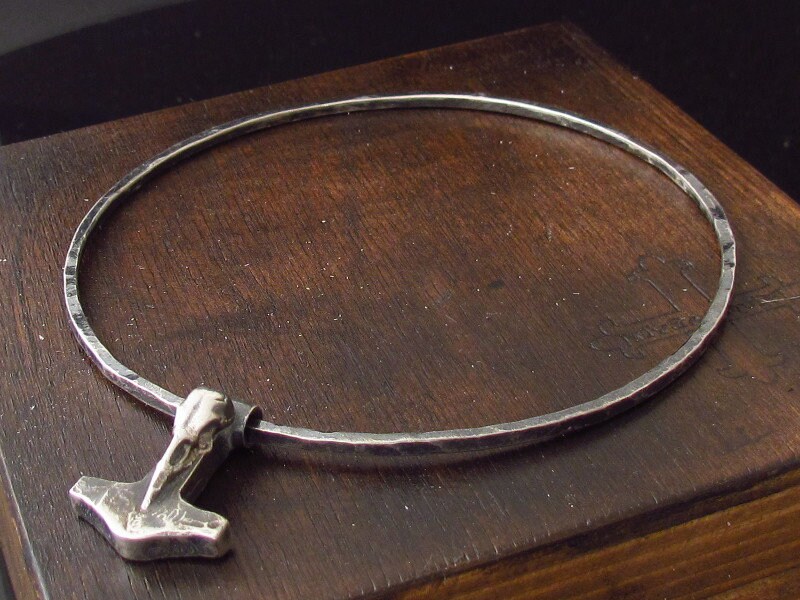 Mysacrum VIKING BRACELET MJOLNIR - Etsy