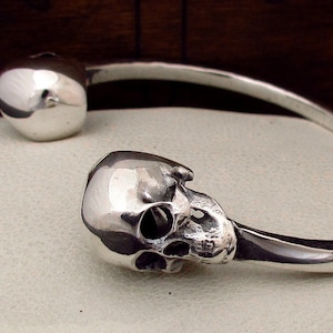 Mysacrum SKULL BRACELET - Etsy