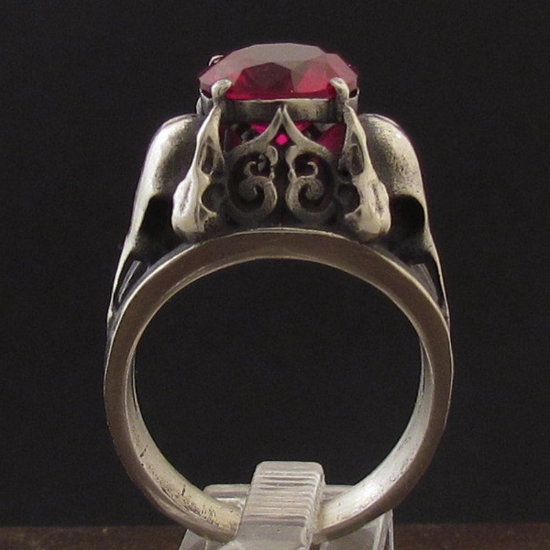 Raven Wedding Ring - Etsy