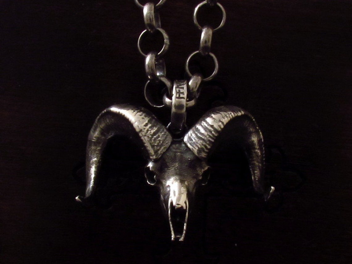 Mysacrum CAPRICORN SKULL - Etsy