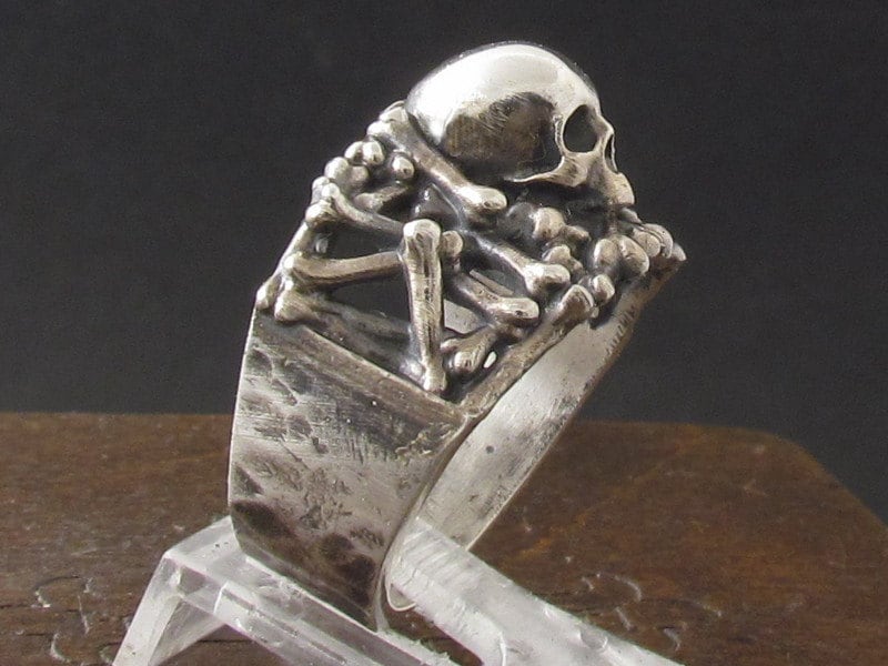 Mysacrum SKULL RING BONE | Etsy