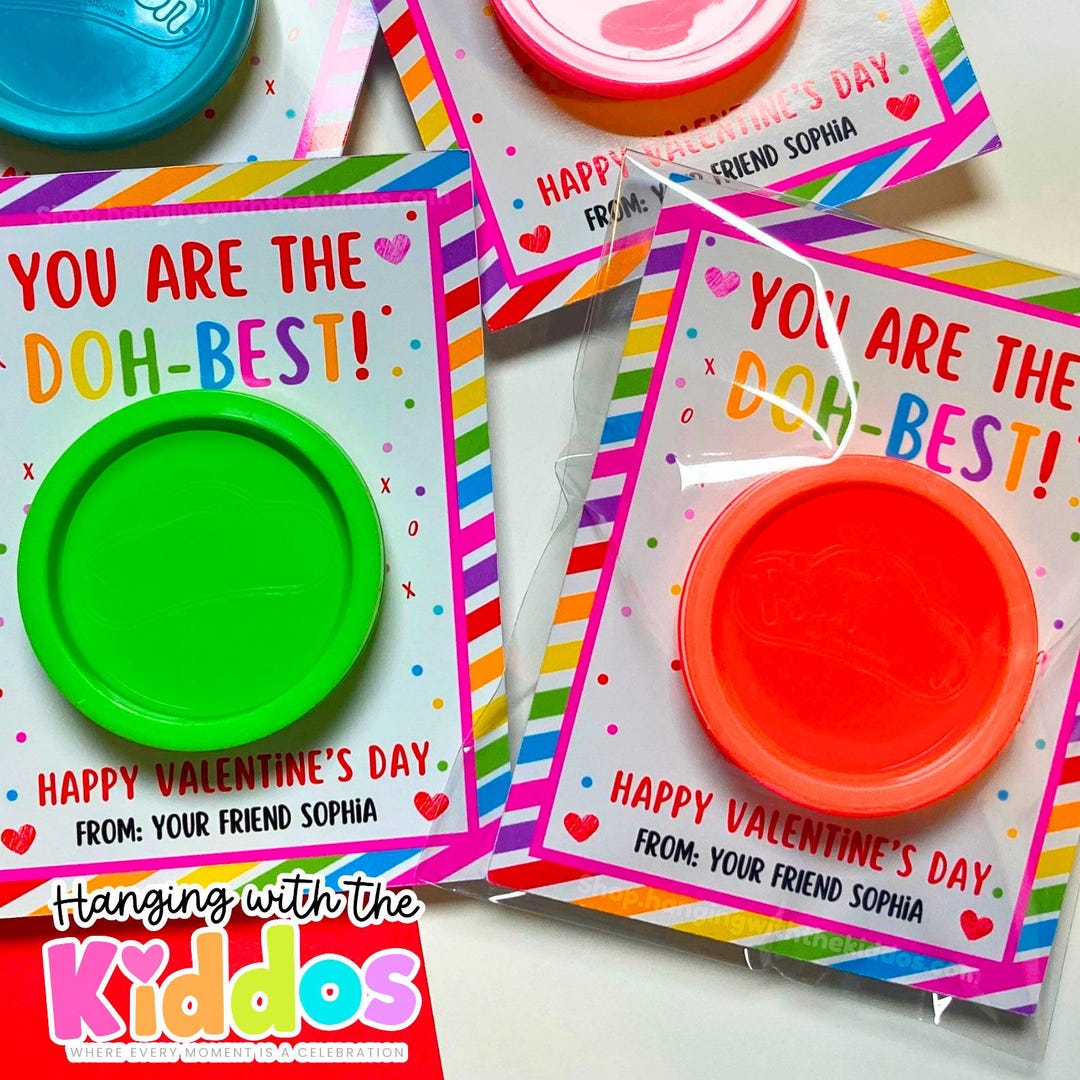 Valentine’s Day Play Dough Favor | Personalized Classroom Valentine ...