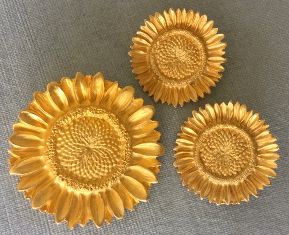 Divine MISH Huge SCULPTURAL SUNFLOWER Brooch Pin & Ea… - Gem