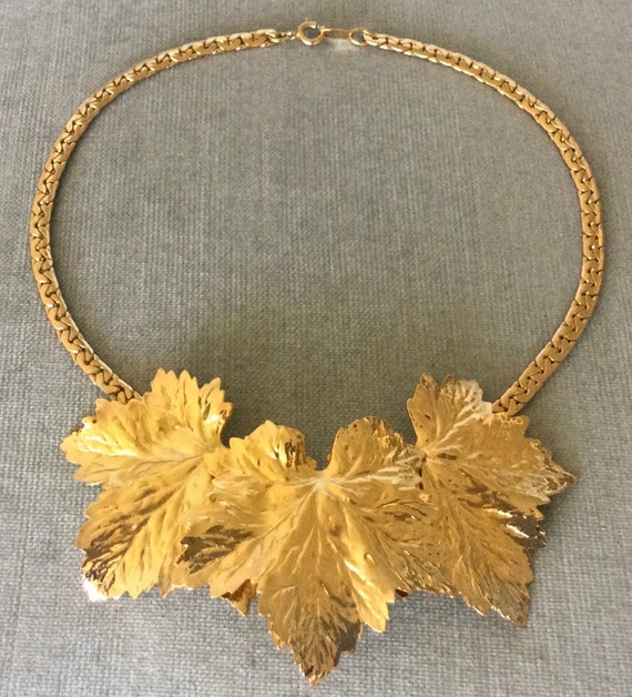 Gorgeous NAPIER Signed Large OAK LEAVES Collar Choker… - Gem