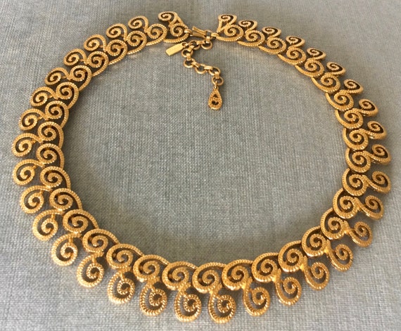 Superb MONET Signed INFINITY SCROLL Swirl Art Deco Co… - Gem