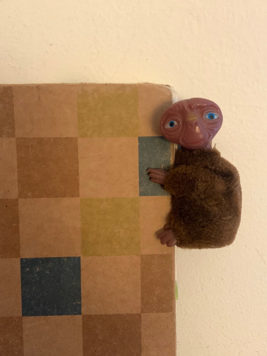 E.T. the Extra Terrestrial Gripper Grabber Pencil Hugger - Etsy