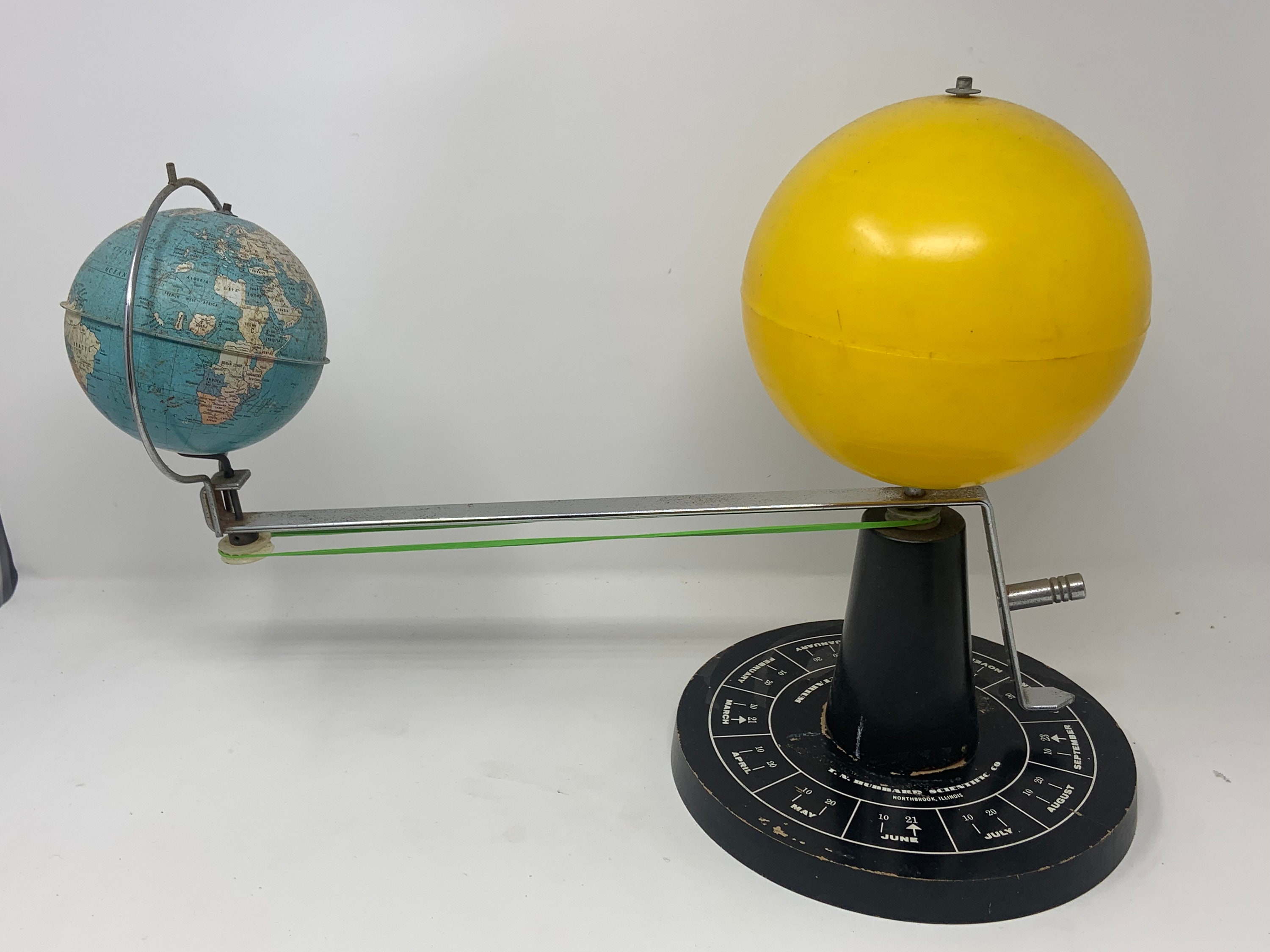 1950s Earth and Sun Orrery / Rotating Universal Planetarium - Etsy