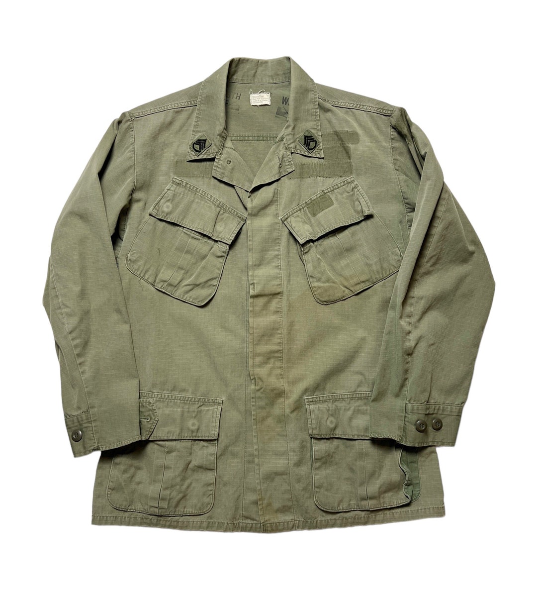 Vintage 1970s Vietnam War US Army Jungle Fatigue Jacket Vintage 1970s Vietnam War US Army Jungle Fatigue Jacket