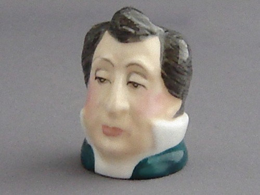 Francesca Character Head Thimble Pecksniff - Etsy