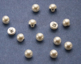 Pearl Shank Buttons - Etsy